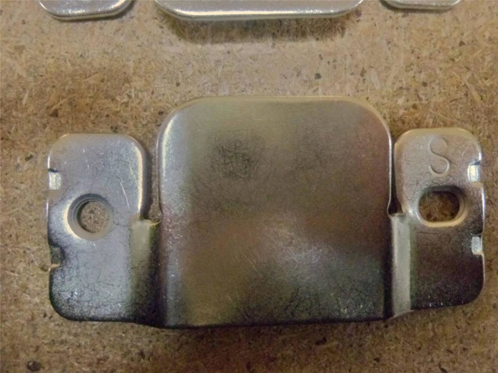 METAL SOFA CONNECTORS / CLIPS - used on Furniture, Sofas, Settees, Beds ...